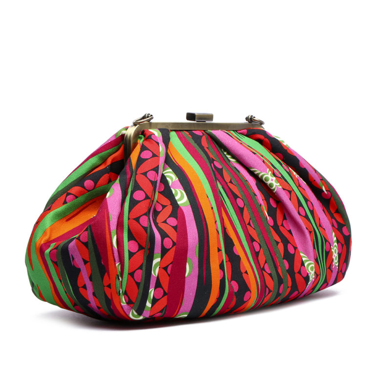 Anni Teriani - Designer handbags with signature color decisions